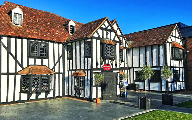 Donnington Manor Hotel, Sevenoaks - Best Price Guarantee