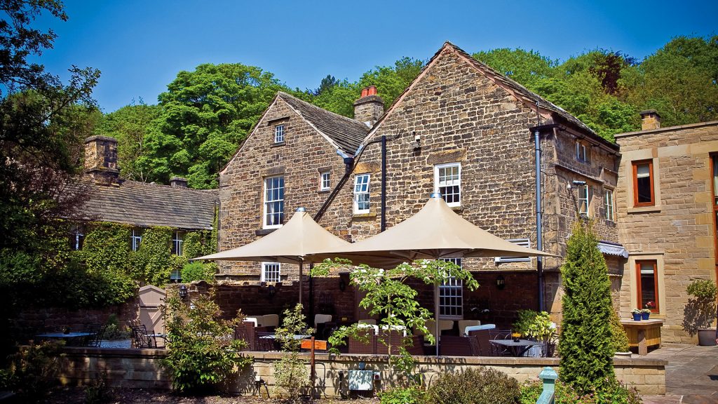 Travel Guide - Whitley Hall Hotel - Classic British Hotels