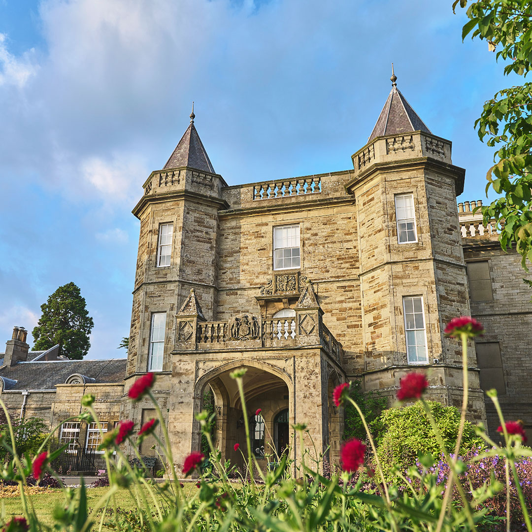 Travel Guide: Your Great British Adventure - Classic British Hotels