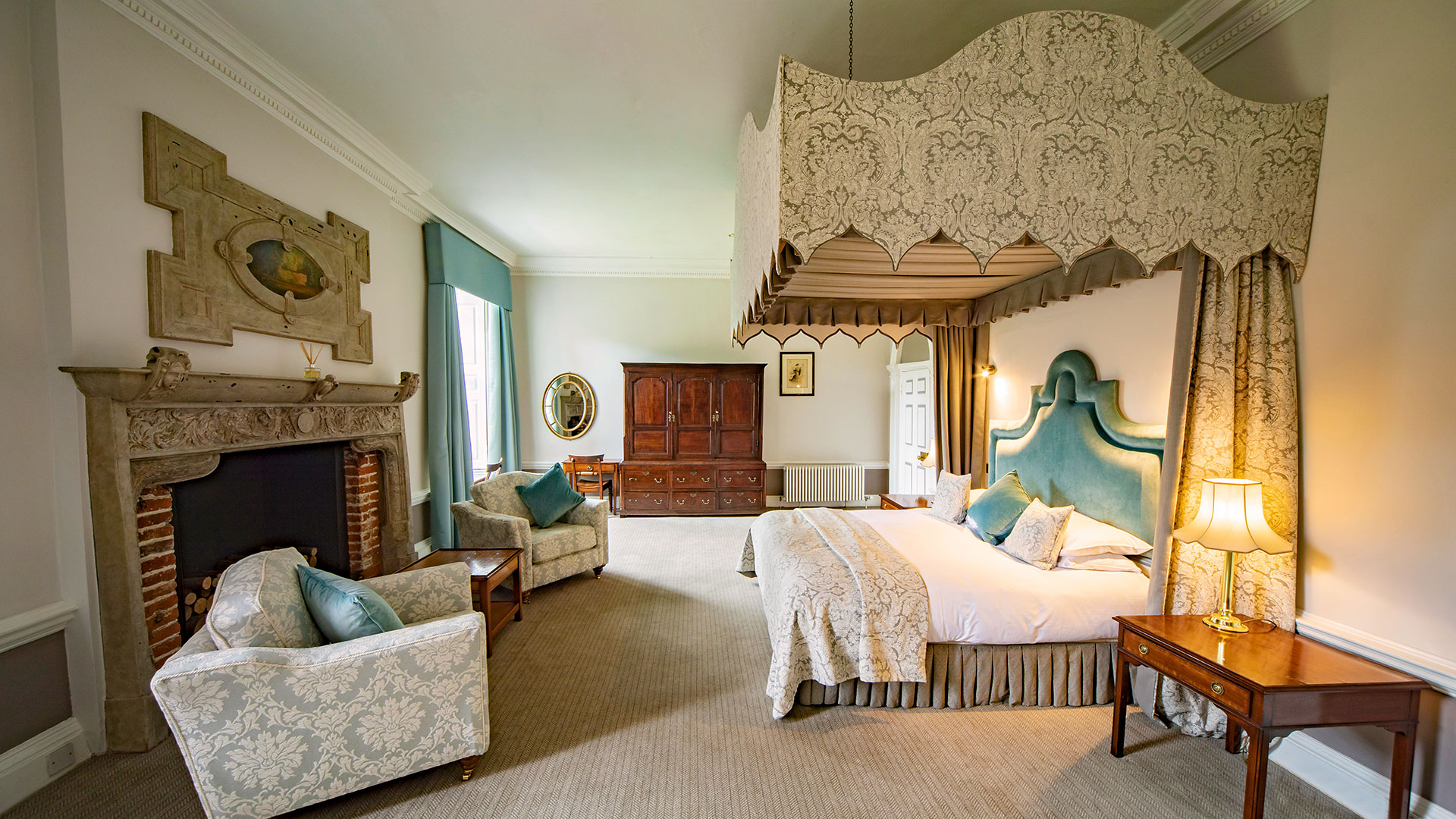 Travel Guide - Hintlesham Hall - Classic British Hotels